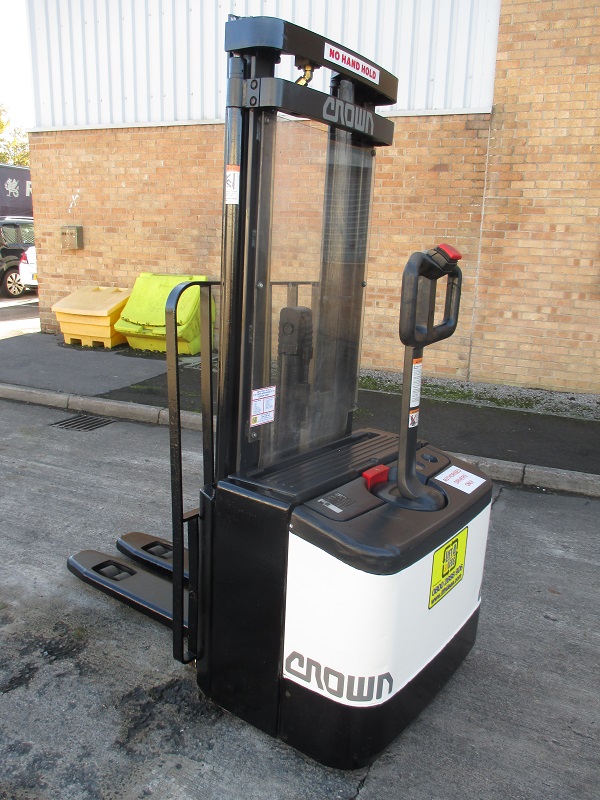 Lift4Less Cheap Pedestrian Forklifts for Sale UK